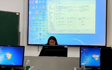 记在大学的最后一次答辩