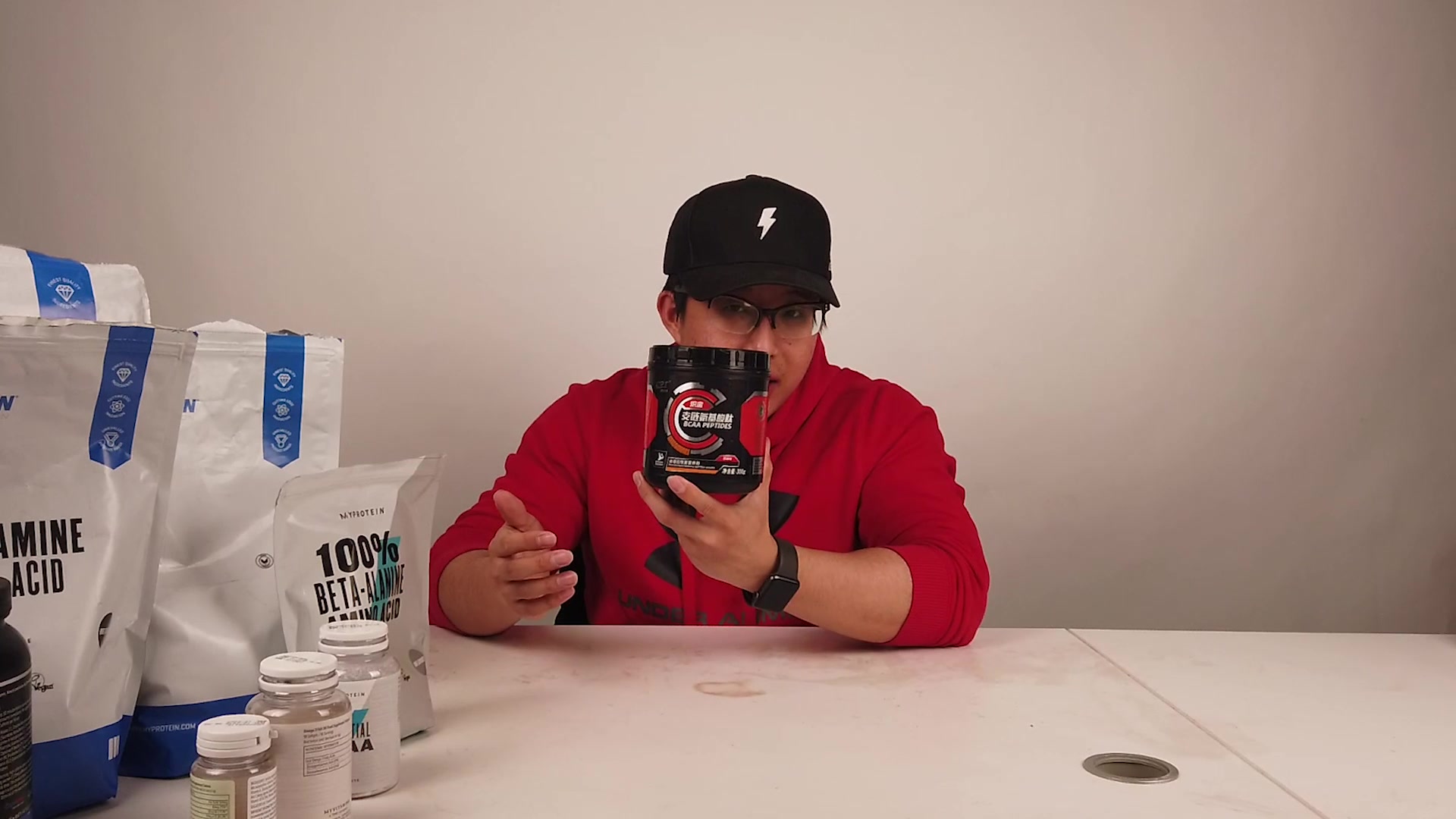 肥鹰计划第四期-聊一聊我们减脂期使用的一些补剂,猜猜我们一个月...