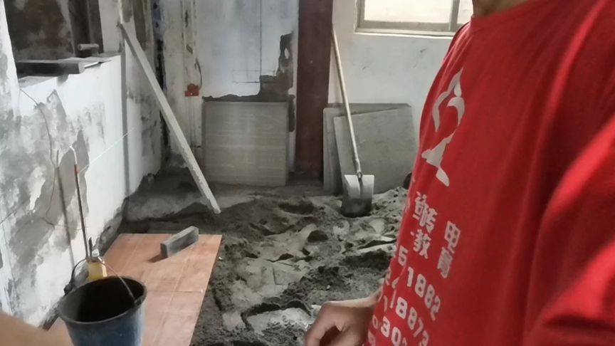 贴在地砖十公分厚,房间是十平方米计算材料方法教程