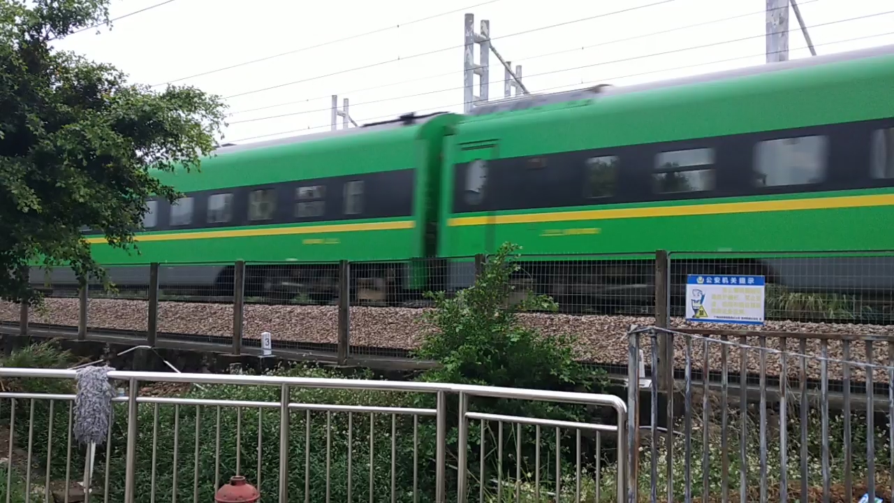 D727次列车,沥林北机位摄
