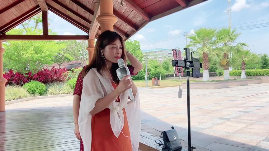 #户外直播#户外唱歌#直播设备#话筒音响声卡一体机 #真人真唱