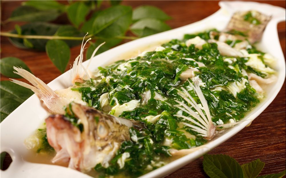 逛食记美食 | 蒸一尾年年有鱼,烧一锅大鸡大栗,年味吃出来!