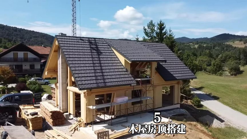 木质房子建造,瓦片铺设,过程超级解压#解压 #房子