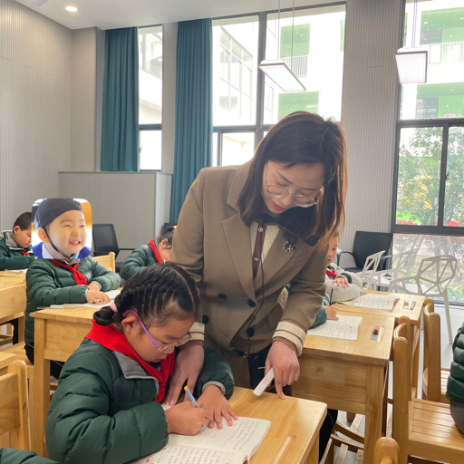 班主任的一天 
