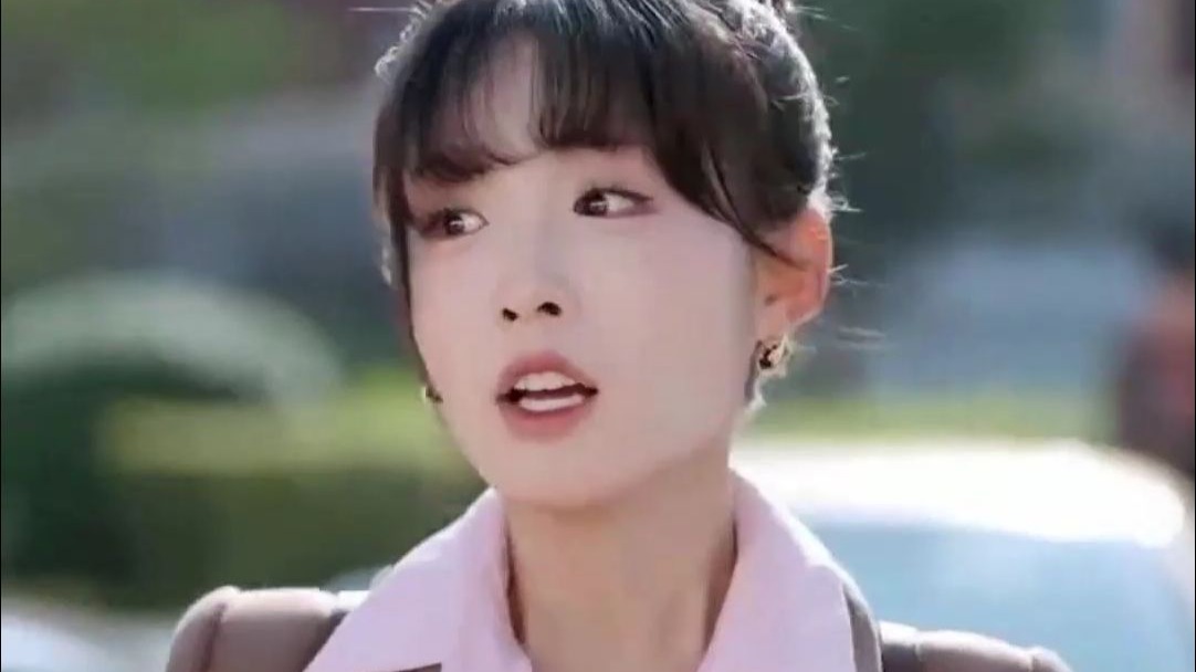 真千金爆胜冒牌千金,团宠千金飒爆校园~