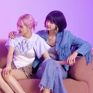 圈地自萌chaelisa521 
