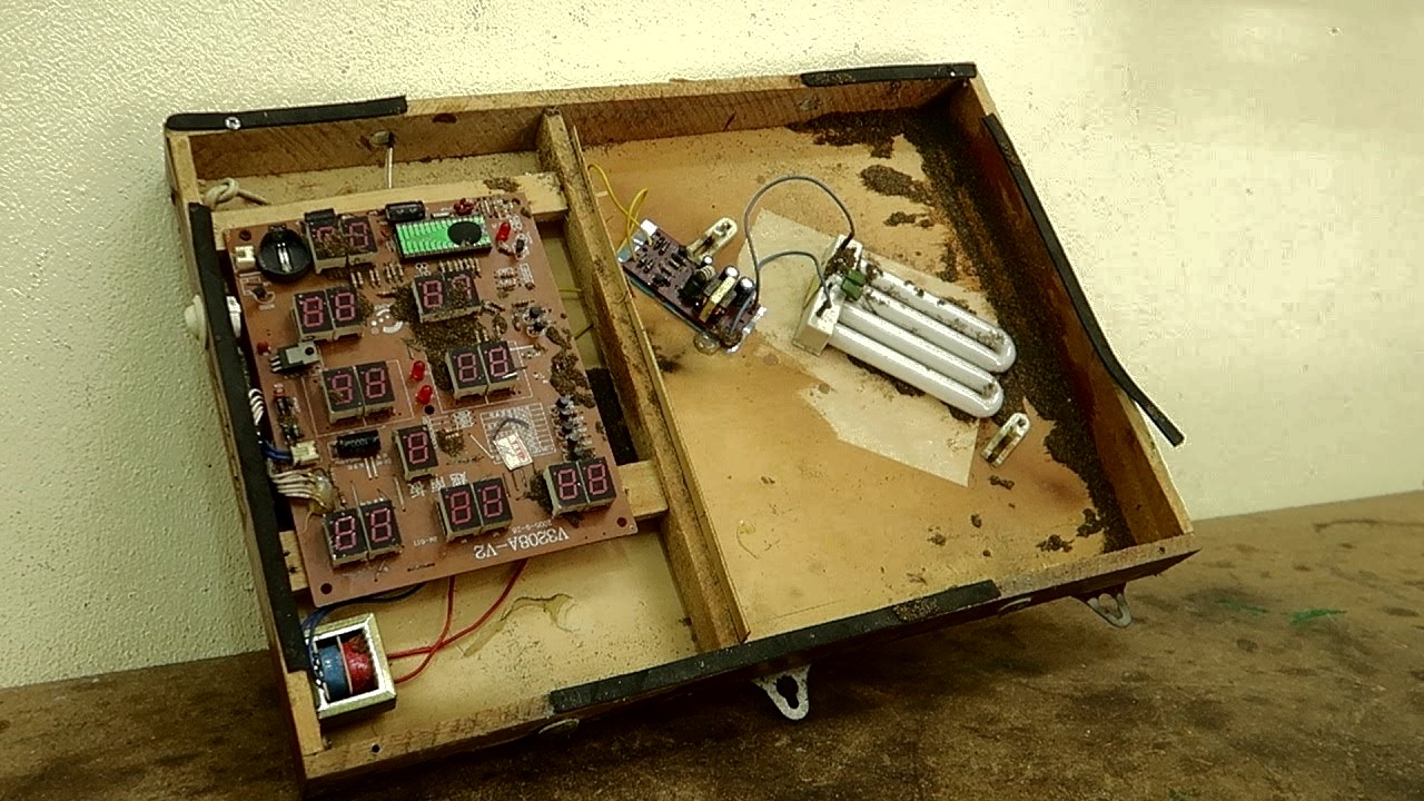 [搬] Mr.Electricity 万年历时钟翻新 翻新丢弃的设备