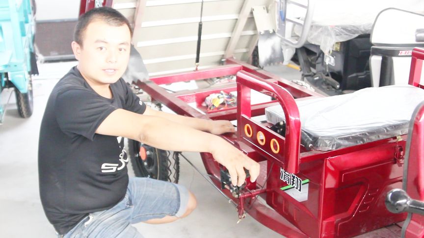 电动三轮车高低挡不灵活,不用换新的,教你一招,简单又省钱