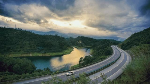 云南的这个地级市,经济发展不如玉溪大理,但经济增速却位居首位