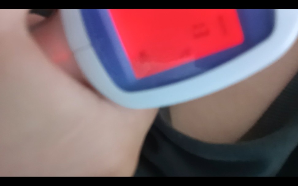 为什么没人用体温枪去量胳肢窝呢?(具体看简介)