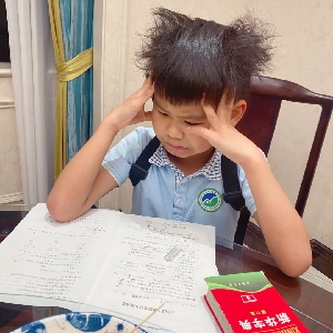 我念春秋的 