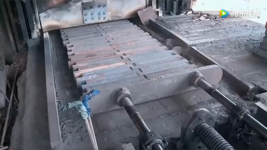 角铁是如何制造的,这个视频解开我的疑惑!
