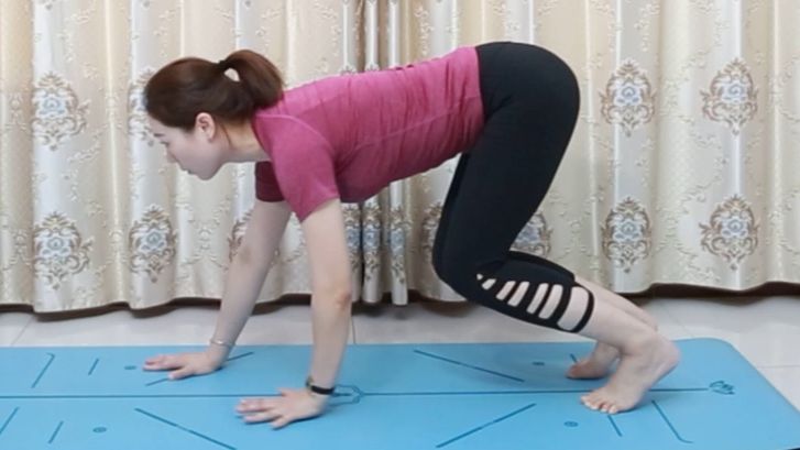 一个神奇又有趣的动作,每天学习动物爬,从手臂瘦到小腿