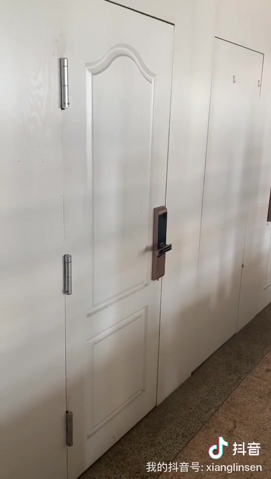 豪格液压合页可根据需求随意调节闭门快慢及门停角度