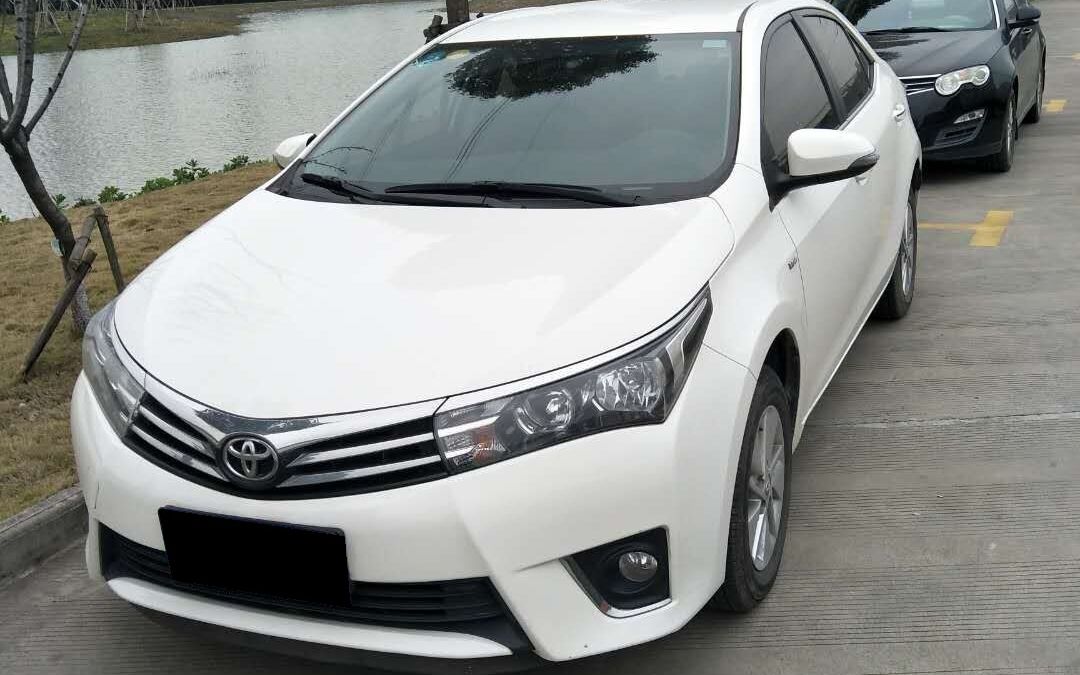 丰田(TOYOTA)卡罗拉之空调滤芯更换