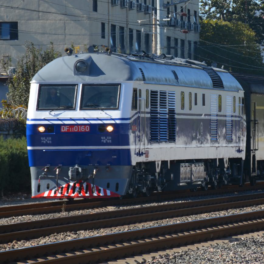 房山线上奔驰のFS014 