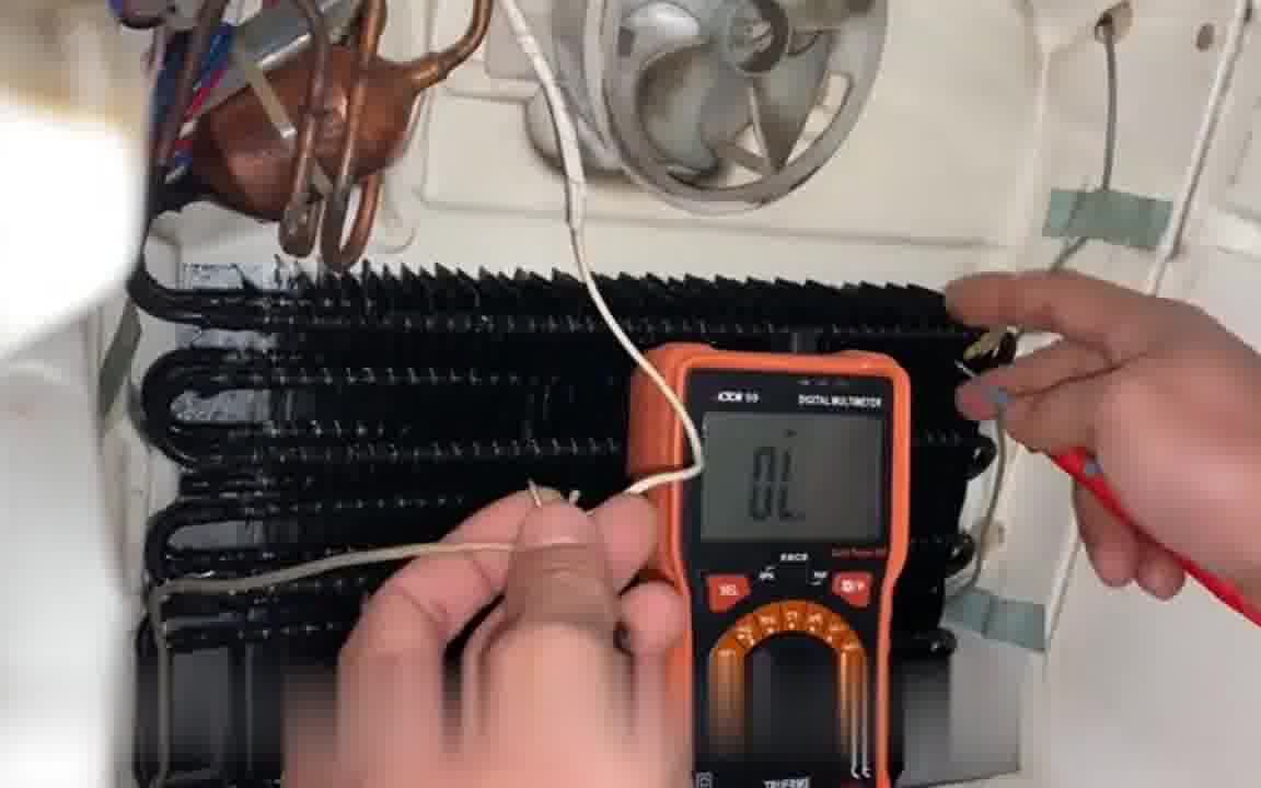 美菱雅典娜冰箱两侧发热烫手【30分钟上门】