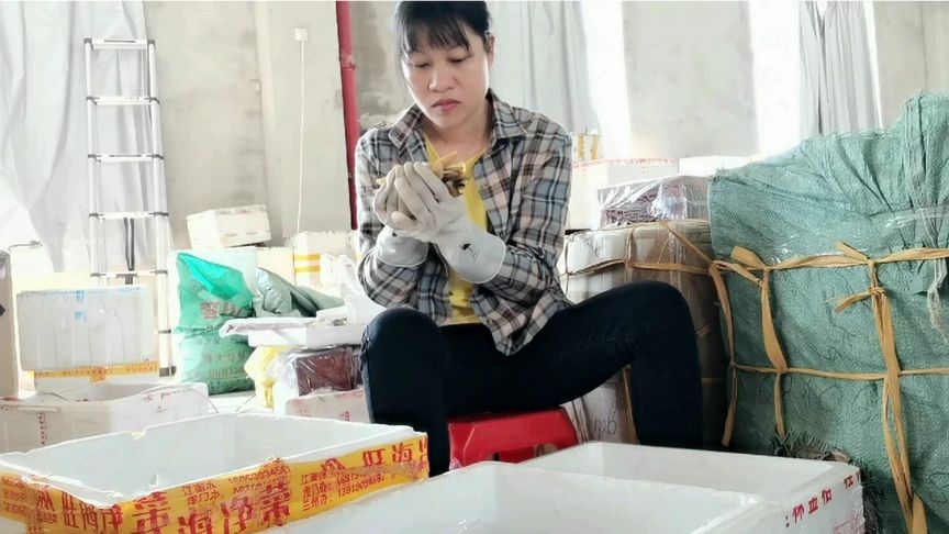 牛角拔筋棒可刮痧用也可点穴拔筋,不会用的我来教你