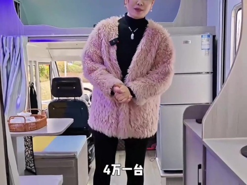 老年人如何在意想不到的生活方式之中,悄然追求房车新潮流!