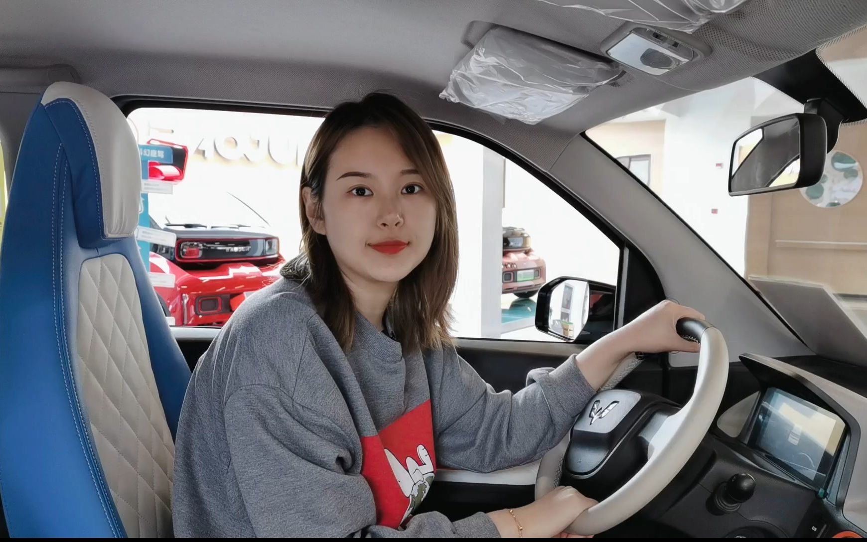 五菱宏光MINI EV,简洁操作按键,驾驶更加简单