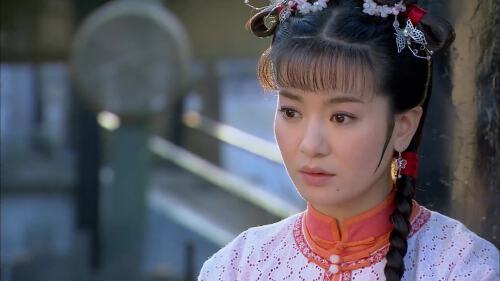 小燕子深深自责,只能放永琪走 新还珠格格 张睿 李佳航 赵丽颖 好剧推荐