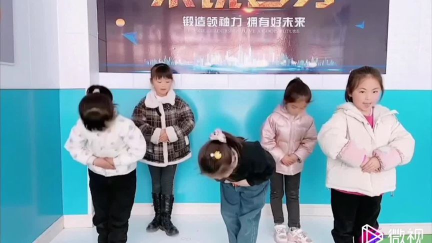今天免费,请大家看一条朋友圈ߒ�#课堂实录 #少儿语言表演