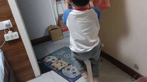 户外活动 户外活动嗨起来 幼儿园的小可爱 体能游戏 协调训练