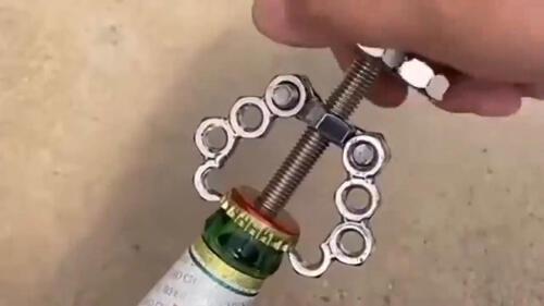 又一项实用性的发明,一番演示过后,感觉申请专利不出问题!