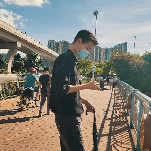 小名叫小朱 
