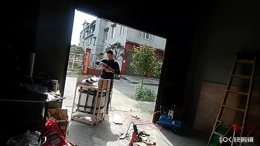 猫哥精心制作的木架——用户让要给拆掉