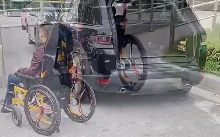 斯途玛电动轮椅车智能全自动躺轻便折叠残疾人老年四轮老人代步车(...