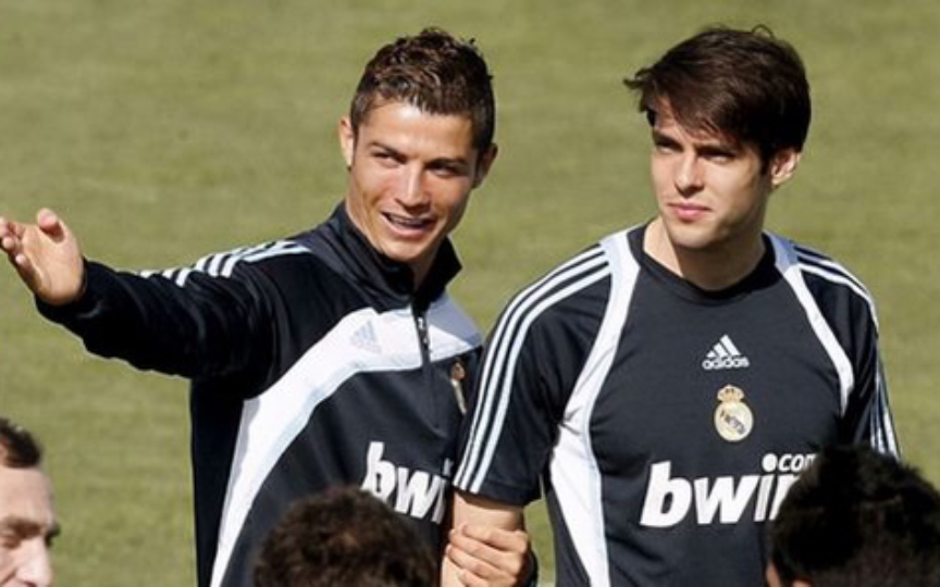 【皇马】【卡配罗】卡卡×C罗故事 希望大家能耐心看完,见证他们...