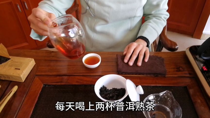 什么是普洱熟茶,普洱熟茶功效和作用有哪些,哪些人群适合喝熟茶