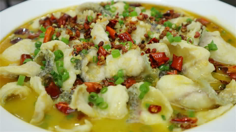 这才是“酸菜水煮鱼”的正宗做法,大厨讲解详细