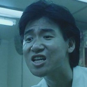 打游戏的乌蝇哥 