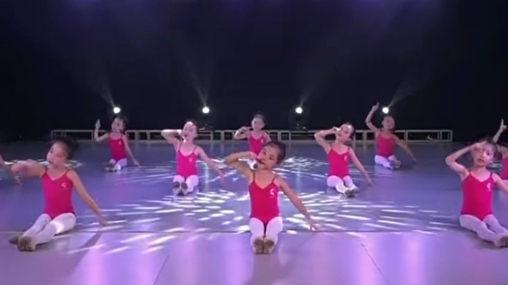 幼儿舞蹈《刷牙歌》完整版推荐