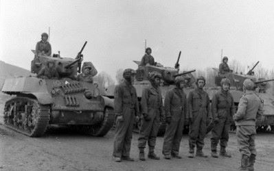 自由法国的铁甲骑兵:M3A3坦克模型制作