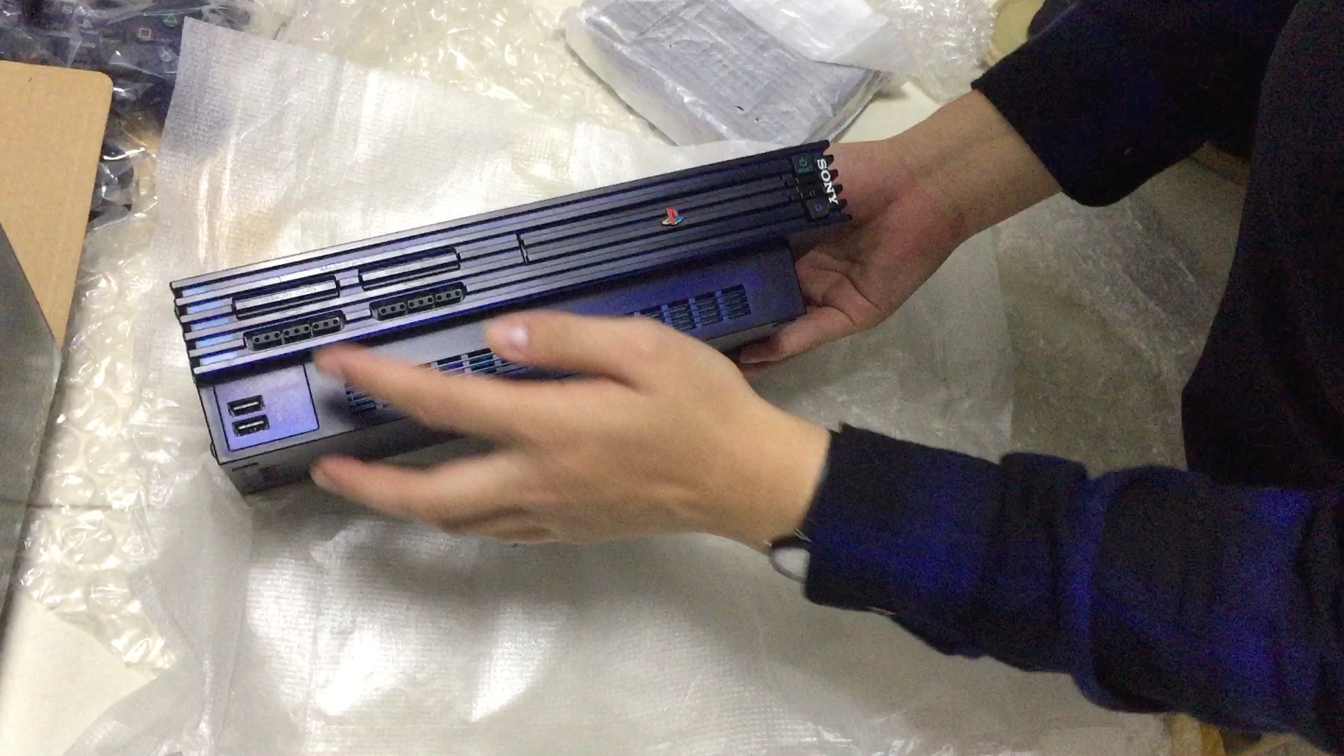 2020年日版PS2游戏机开箱(纯原装机5w厚机带网卡硬盘,接近全新盒说...