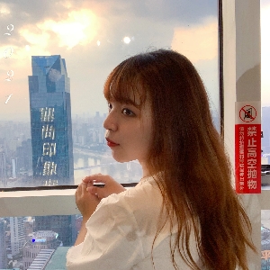 周周学姐呀 