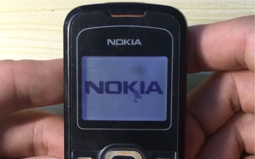 诺基亚1202,记录一下我的第一台手机