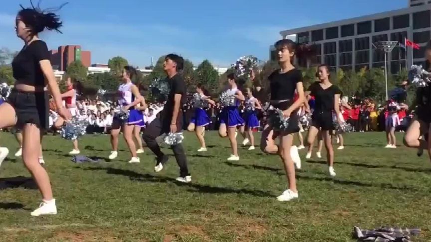 校运动会开幕式,黑衣都是王者