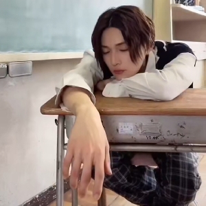 底拉格苏苏 
