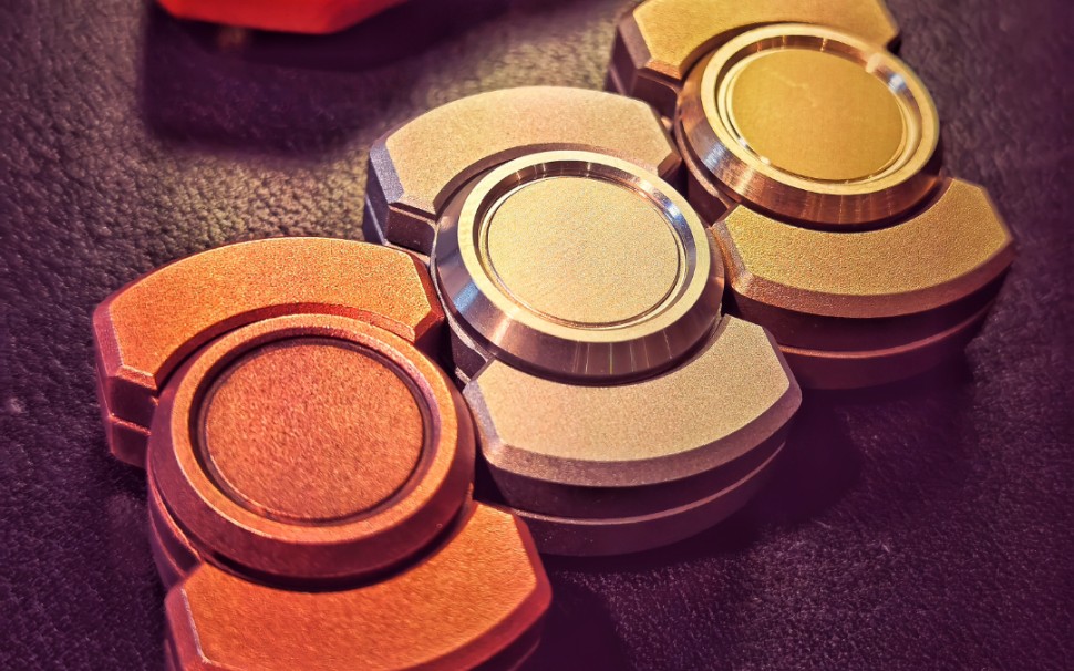 老王小作坊的三体小方块 一款可以做推推牌 电报机 磁悬浮效果的指尖...