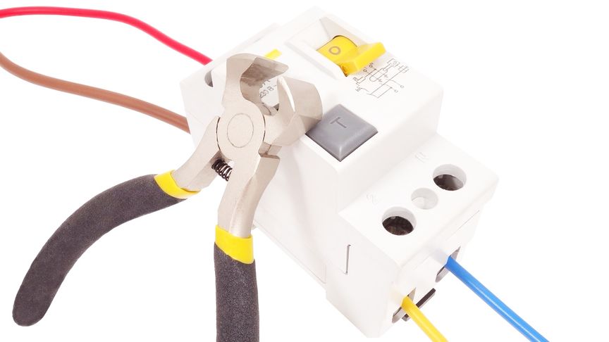 8000W总功率,该用多大的主线和总开关?学电工首先要把配线弄懂