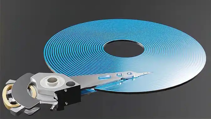 机械硬盘是如何工作的?3D动画剖析其中原理