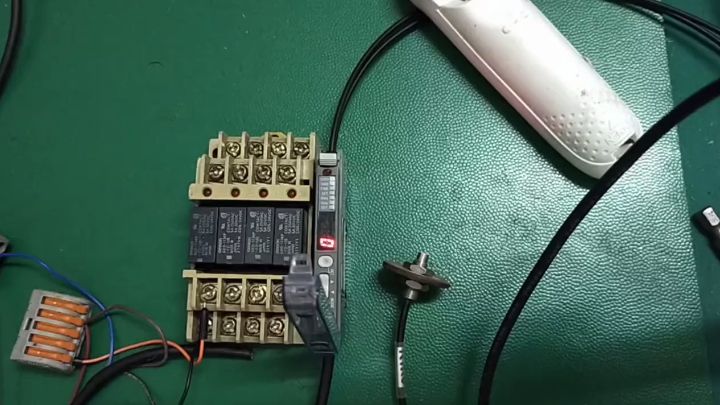 测试光纤放大器传感器