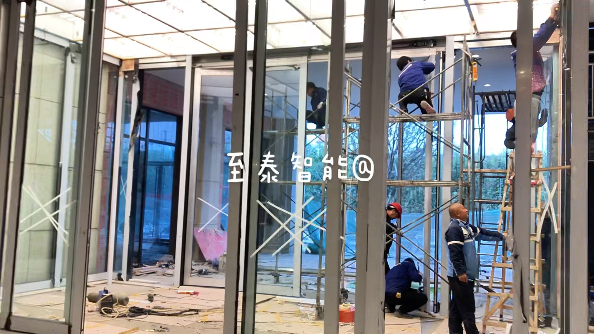 紧急疏散自动门,上海大型商场超市购物中心紧急推开感应门,可通过...