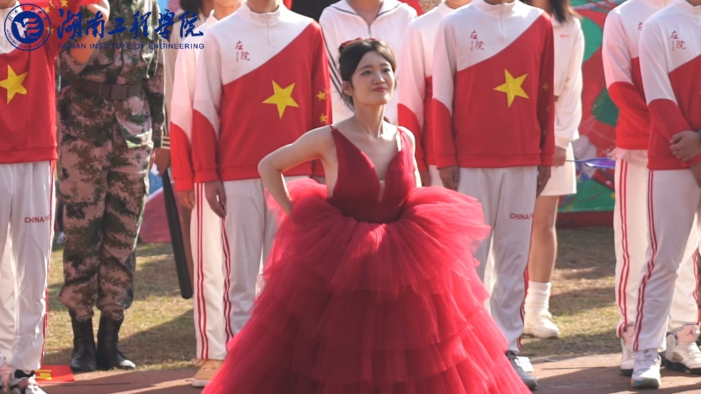 【校运会开幕式】嘿,开幕式高燃瞬间来喽!和小五一起共享满屏的活力吧!