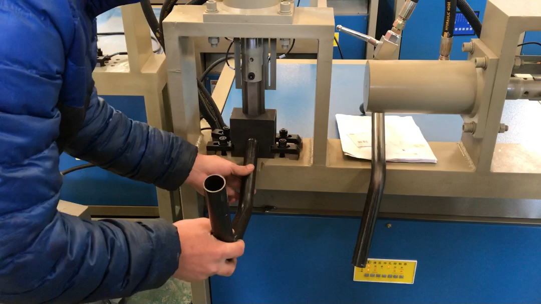 圆管怎么切斜弧斜角 老师傅教你一招