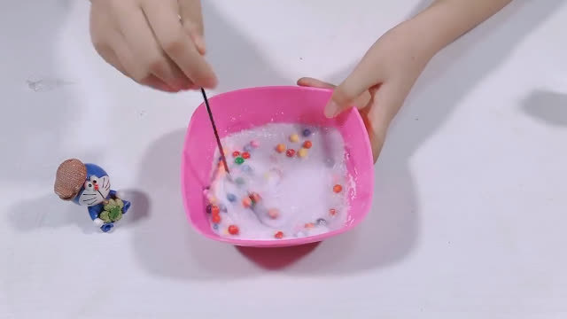 自制颜值超高起泡胶,无硼砂只需简单几种材料,拉伸性非常棒